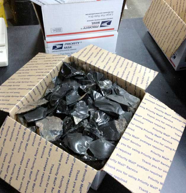 Obsidian/Dacite Mix, Medium Box- Flint Knapping Stone & Supplies ...